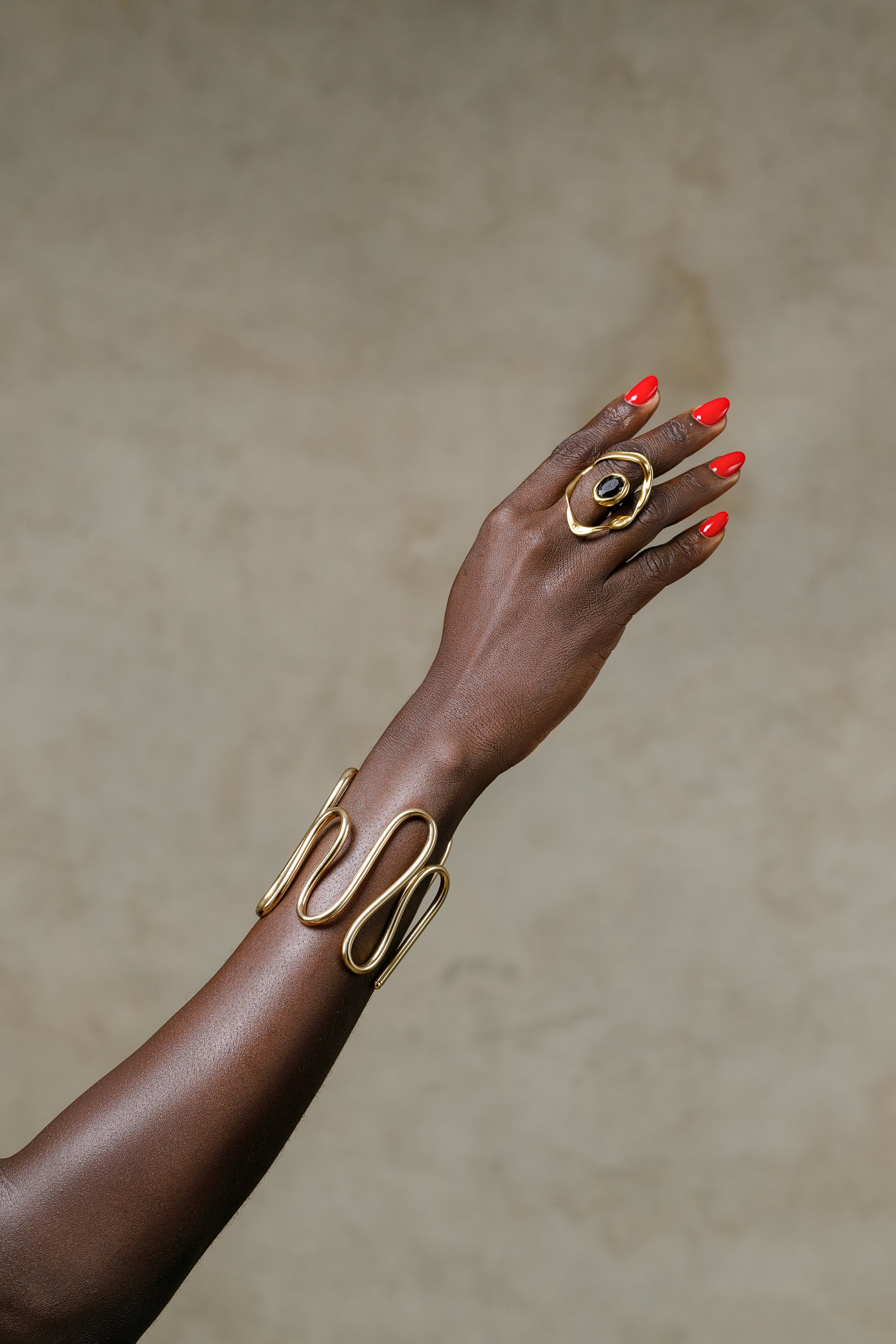 Tari Bangle (pre-order) – RAENNA